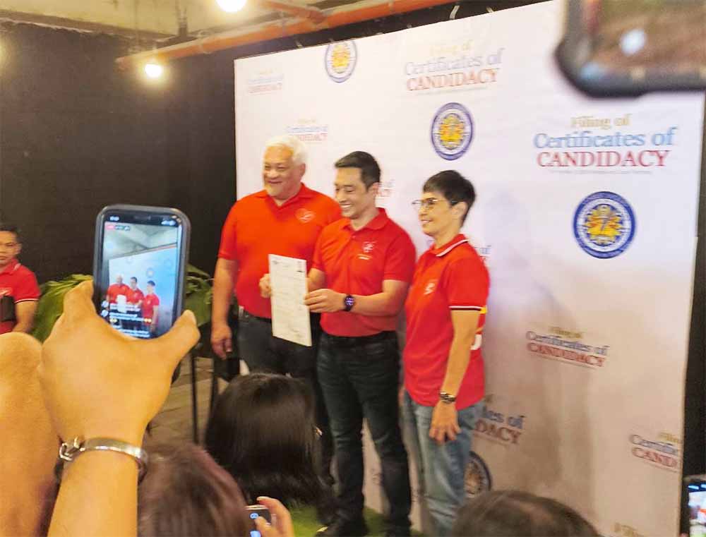 Lazatin brothers file their certificate of candidacy - Unli News